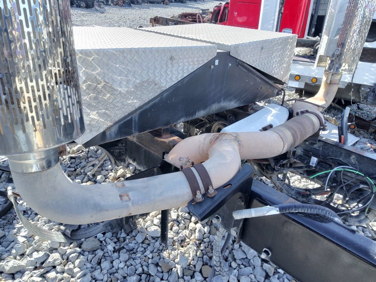 Peterbilt 388 Exhaust Y Pipe for Sale