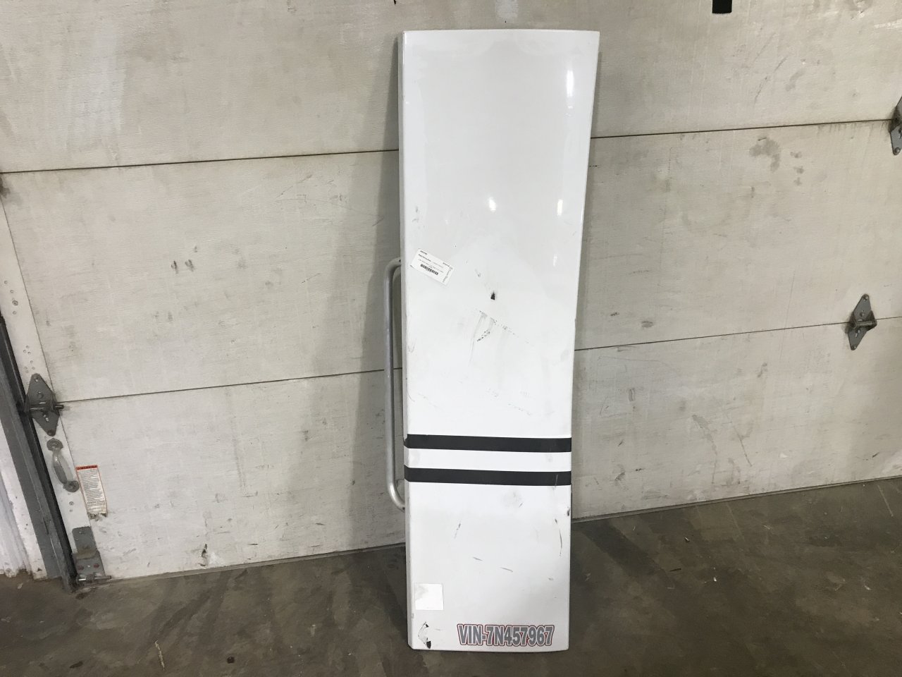 Volvo VNL Side Fairing/Cab Extender for Sale