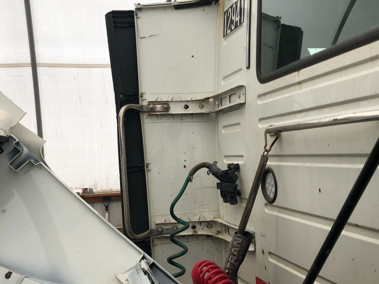 84730269 | Volvo VNR Side Fairing/Cab Extender for Sale