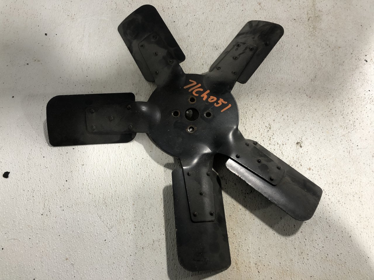 3976288 | GM 366 Engine Fan Blade for Sale