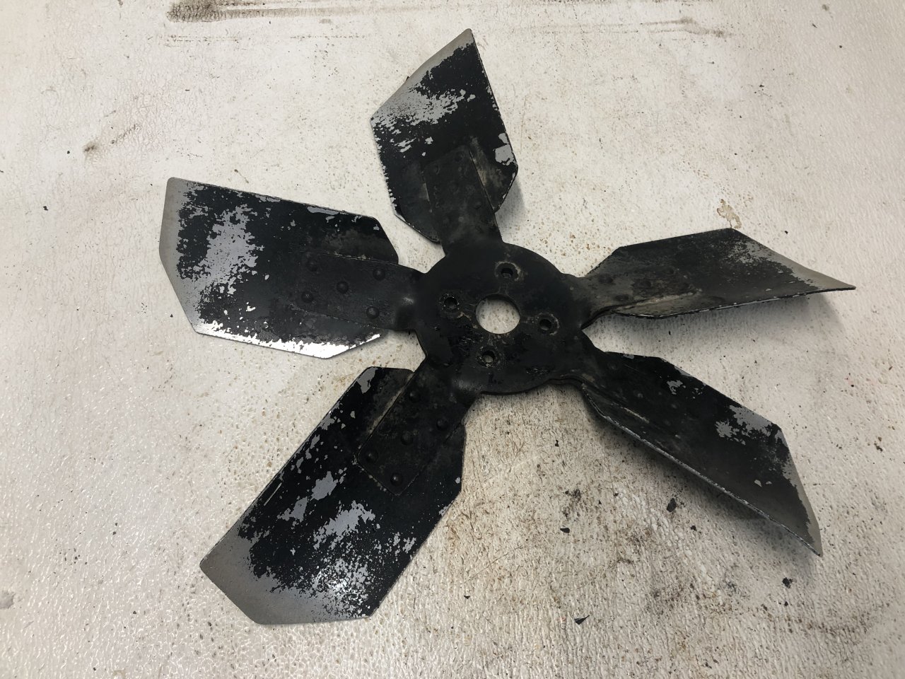 Ford 391 Engine Fan Blade for Sale