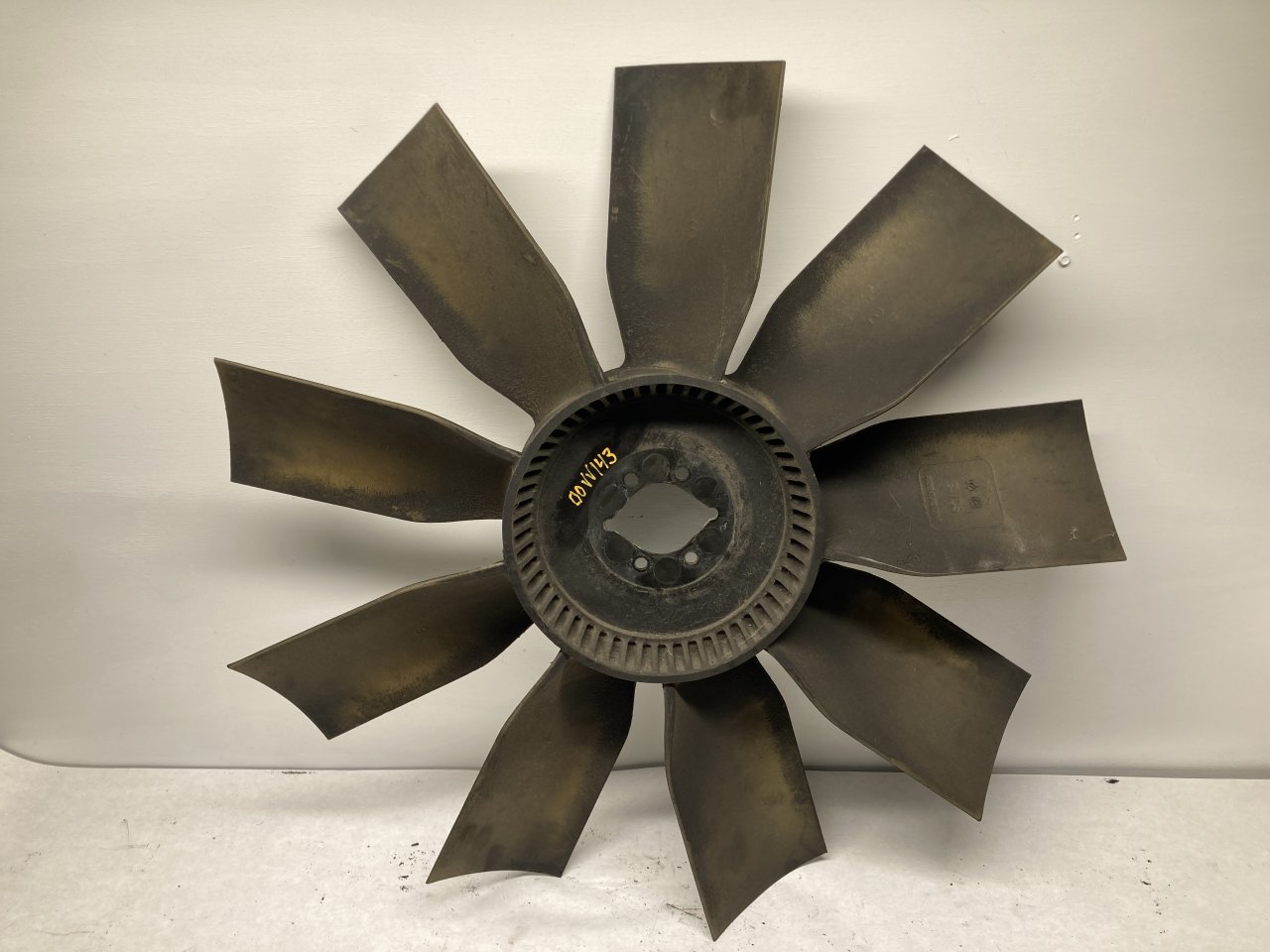 4735-41392-01 | Detroit 60 SER 11.1 Engine Fan Blade for Sale