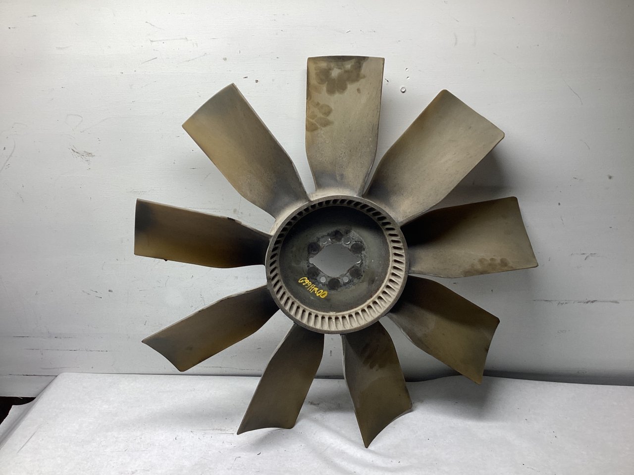 4735-44560-12 | Detroit 60 SER 12.7 Engine Fan Blade for Sale