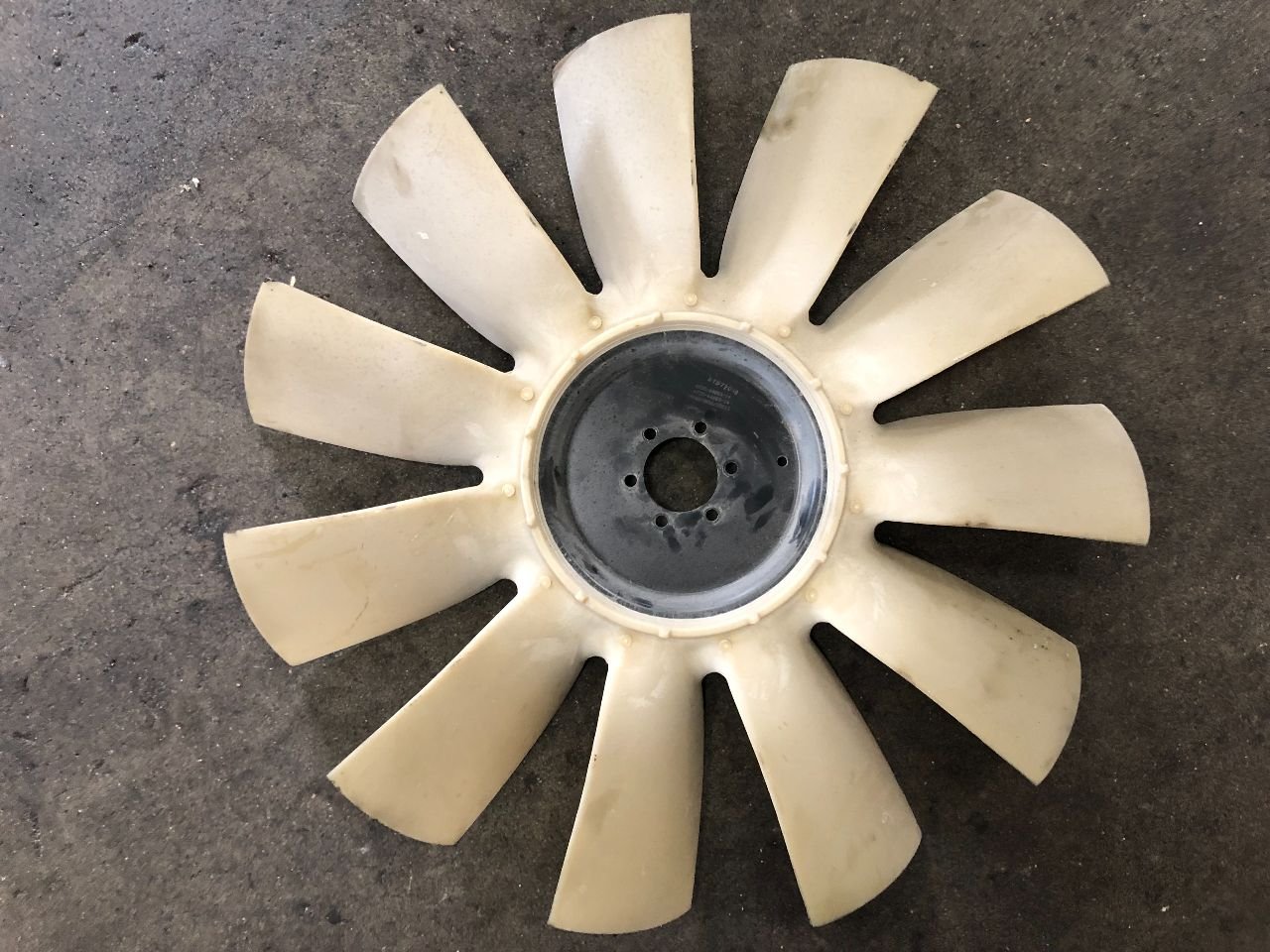 4735-44003-14 | CAT C15 Engine Fan Blade for Sale