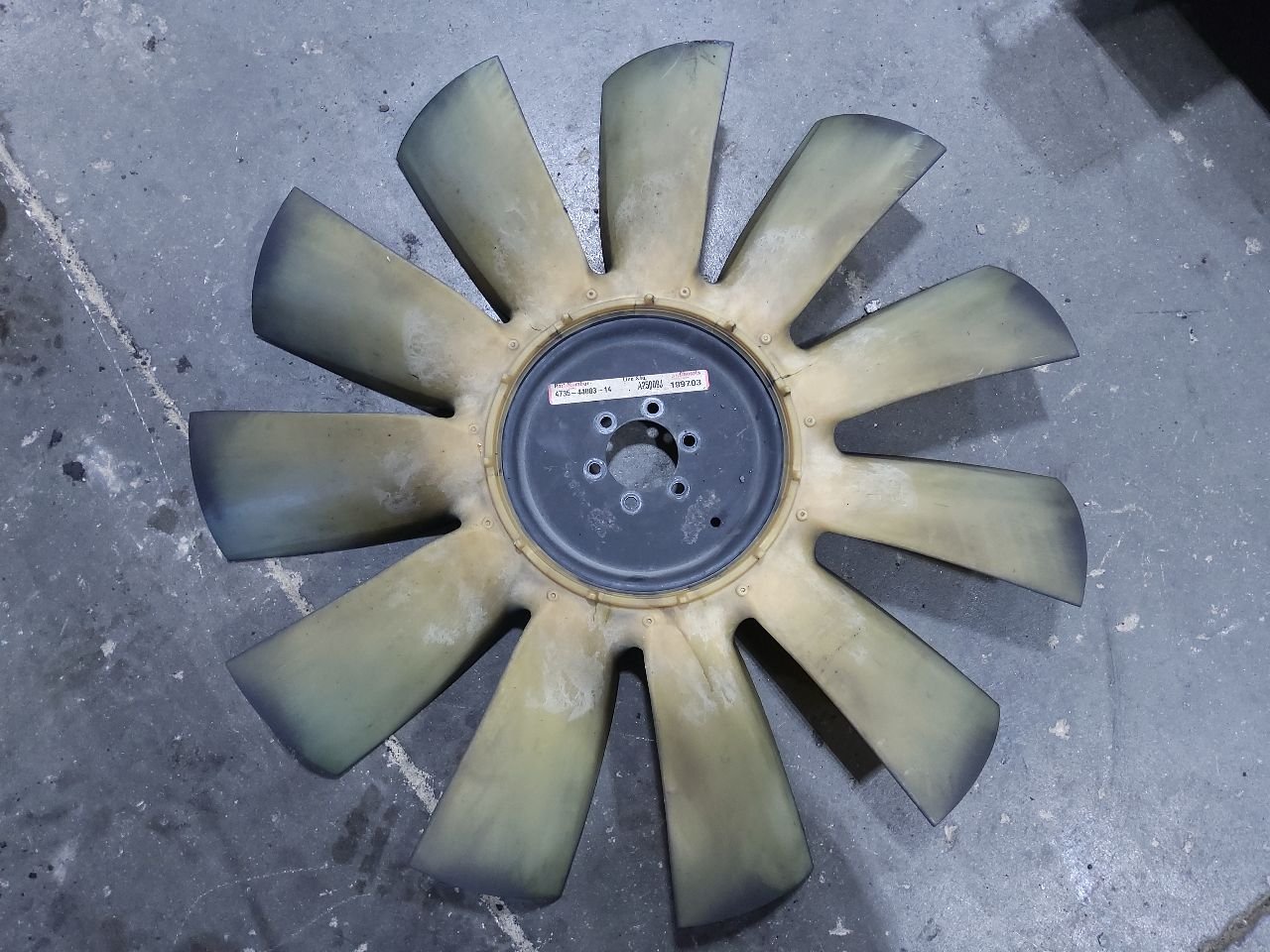 4735-4403-14 | CAT C15 Engine Fan Blade for Sale