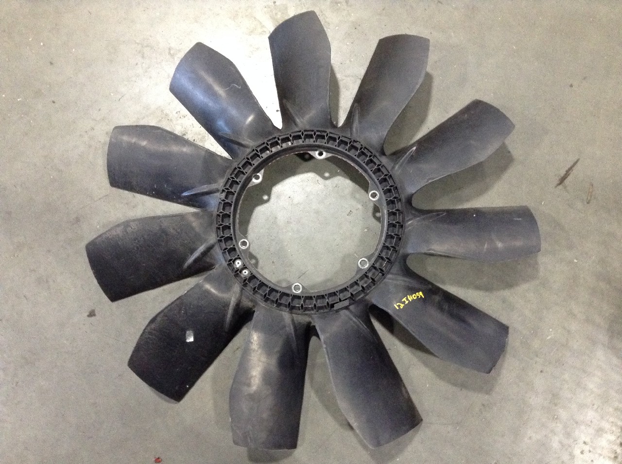 International MAXXFORCE 13 Fan Blade for Sale