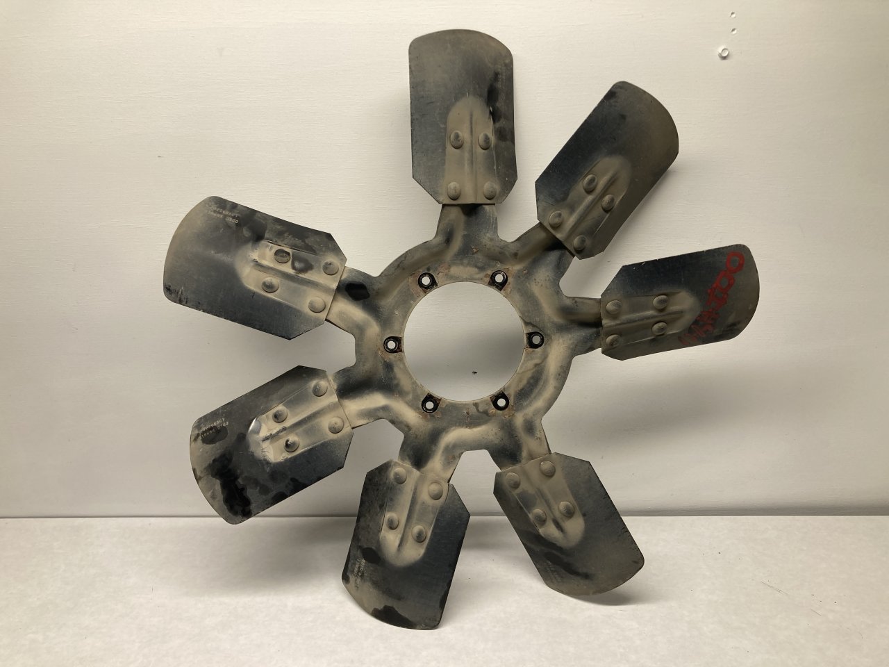 2022688C1 | International T444E Engine Fan Blade for Sale