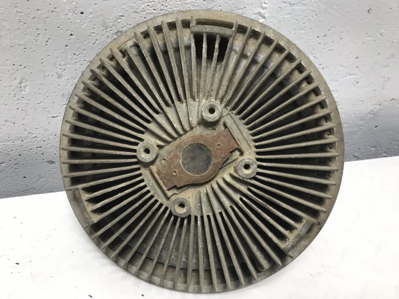 1652591C1 | International DT360 Engine Fan Clutch for Sale