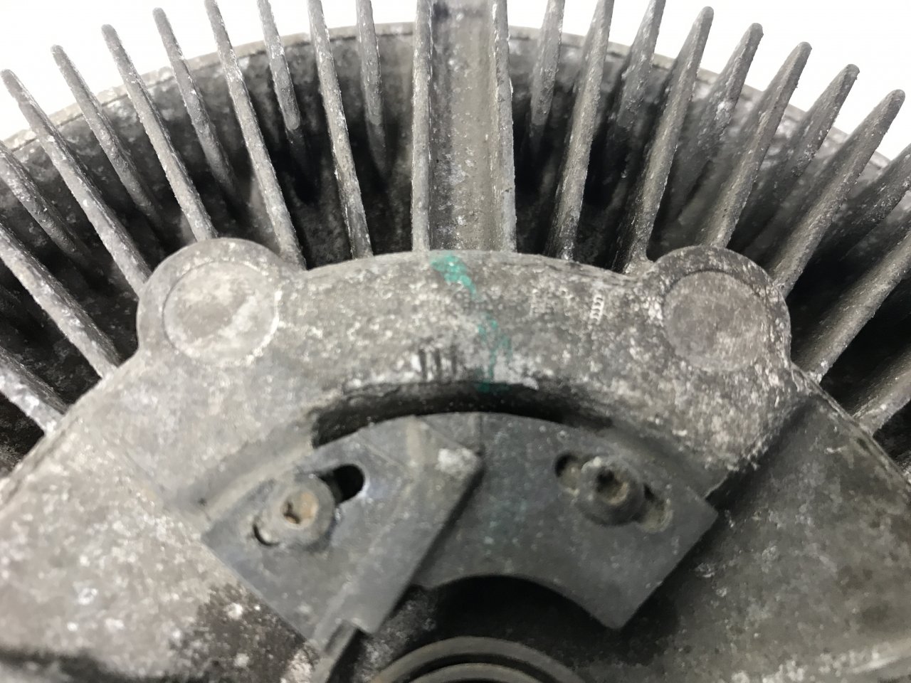 2602040C1 | Cummins ISB Engine Fan Clutch for Sale