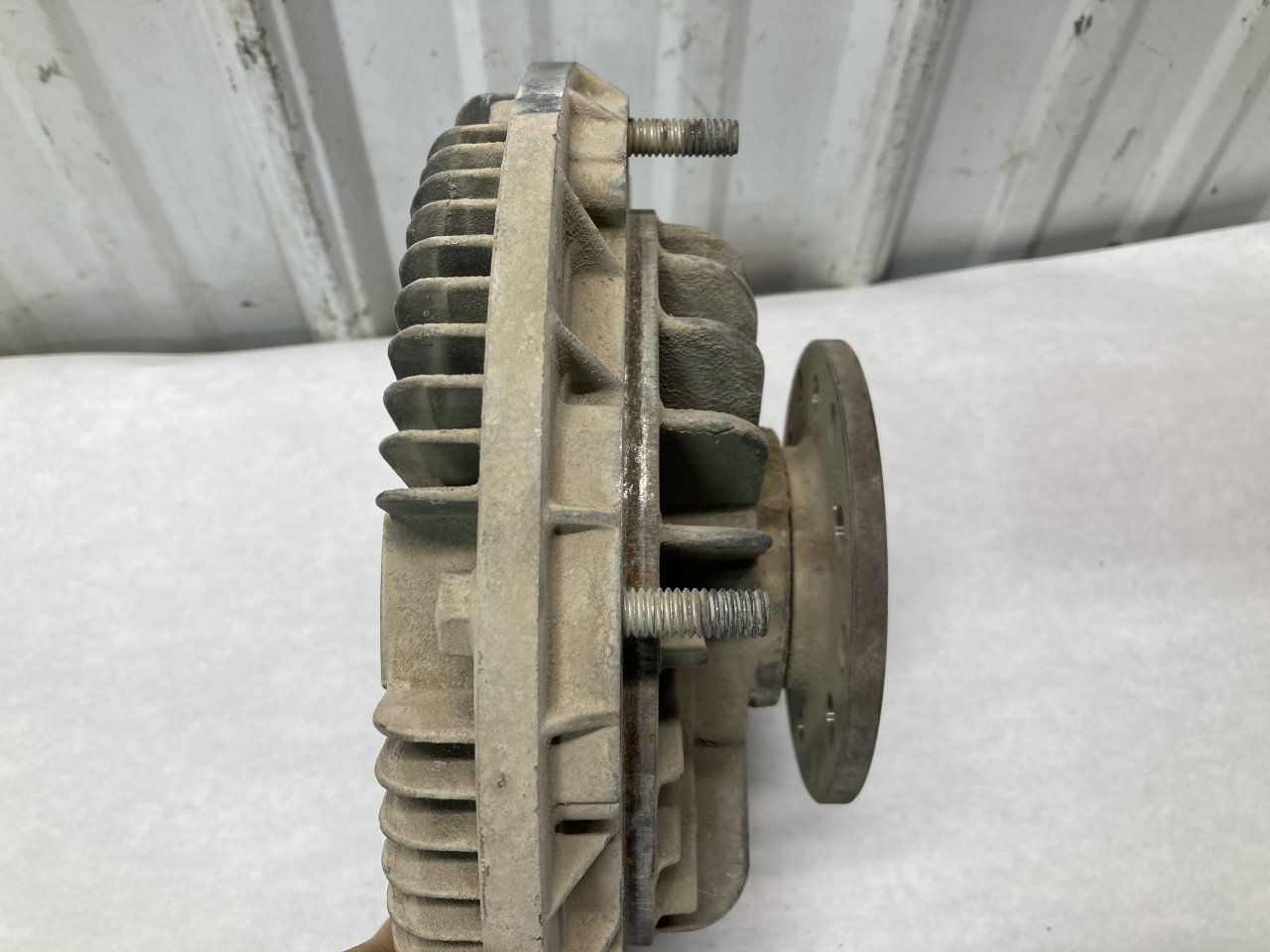 1666056C91 | Cummins ISM Engine Fan Clutch for Sale