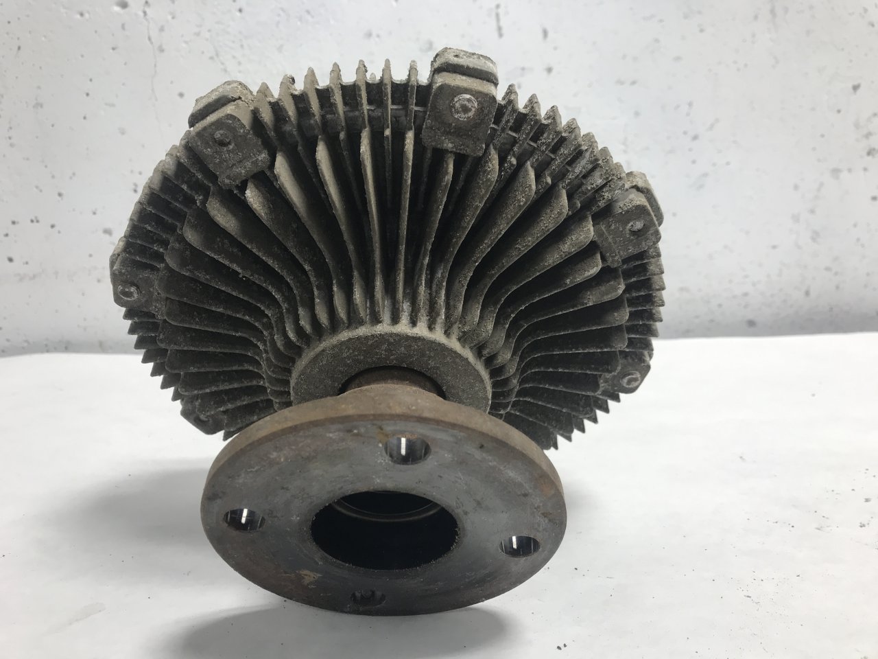 Hino J08E Engine Fan Clutch for Sale