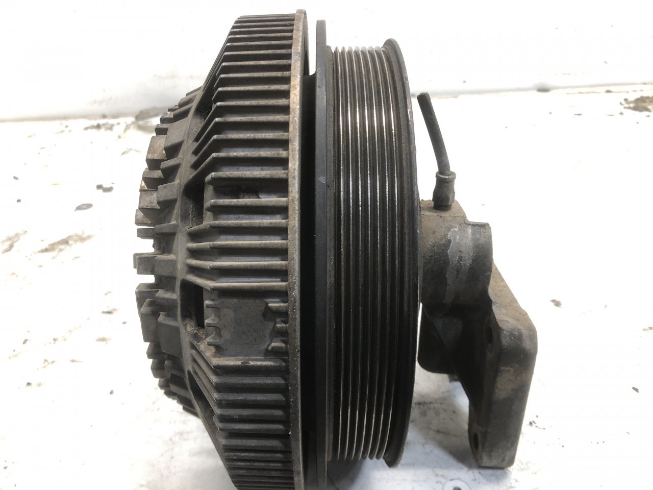 International MAXXFORCE 9 Engine Fan Clutch for Sale