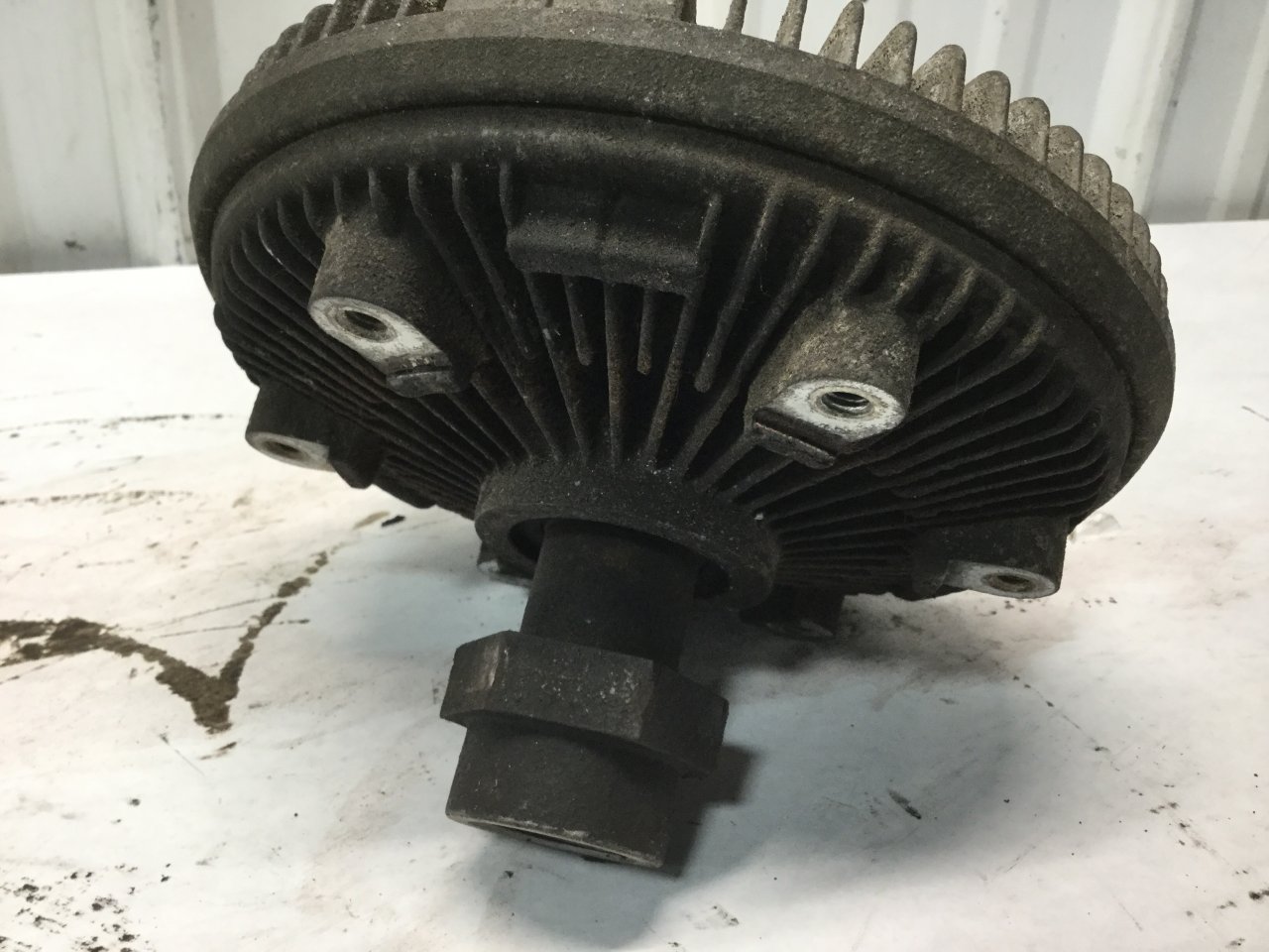 International T444E Engine Fan Clutch for Sale