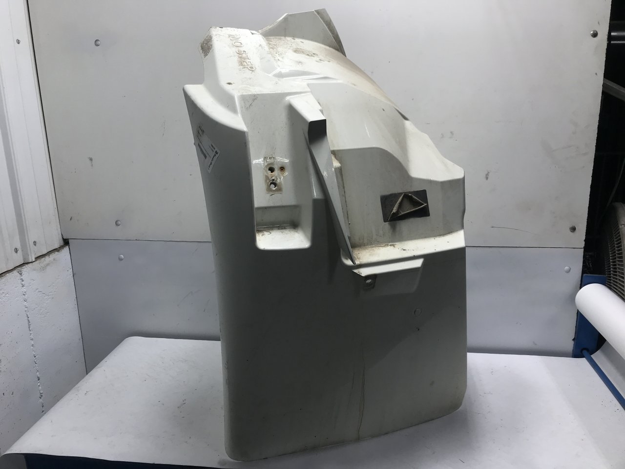 3544856C3 | International DURASTAR (4300) Fender for Sale