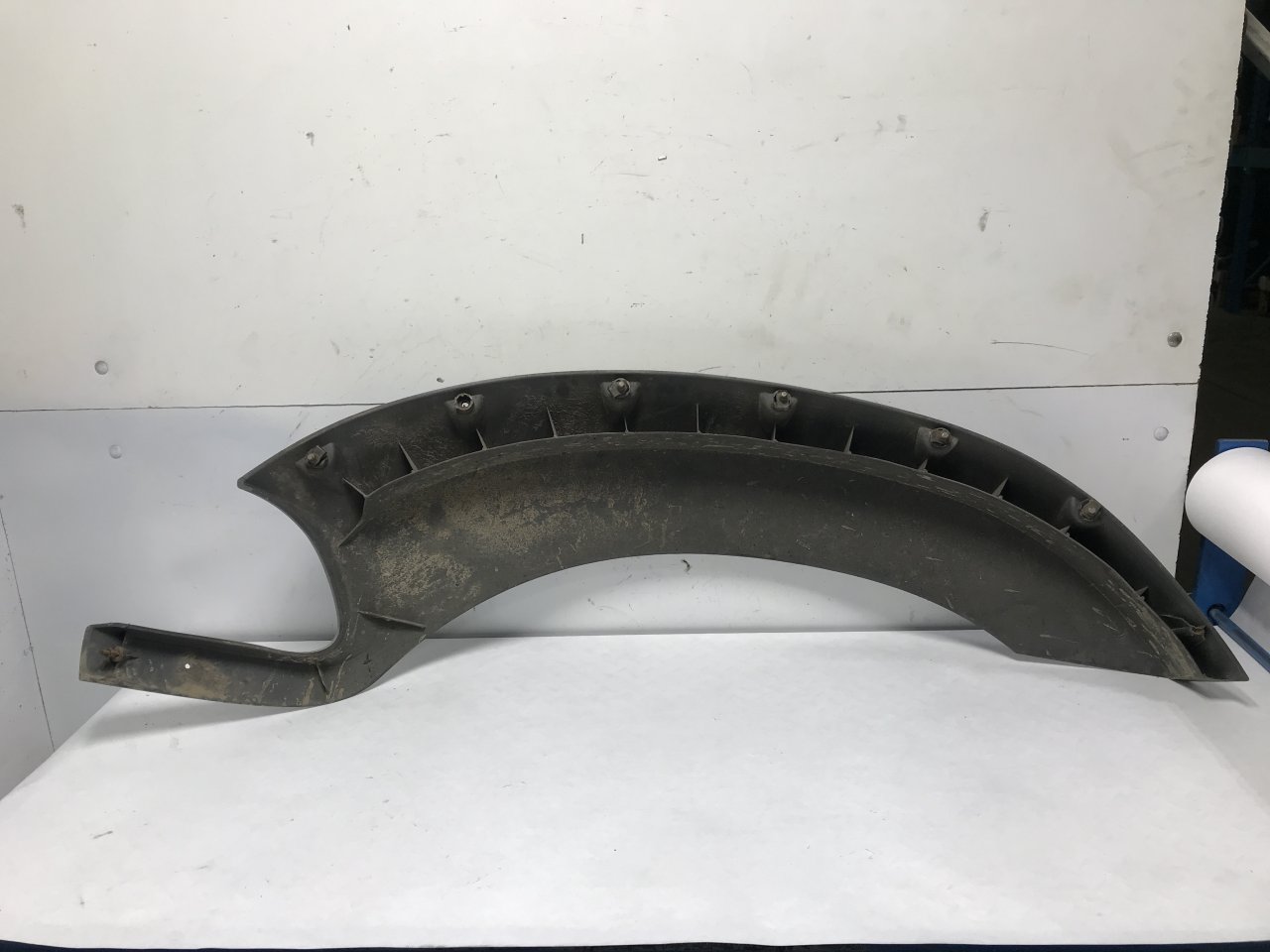 82157805 | Mack GU813 Fender for Sale