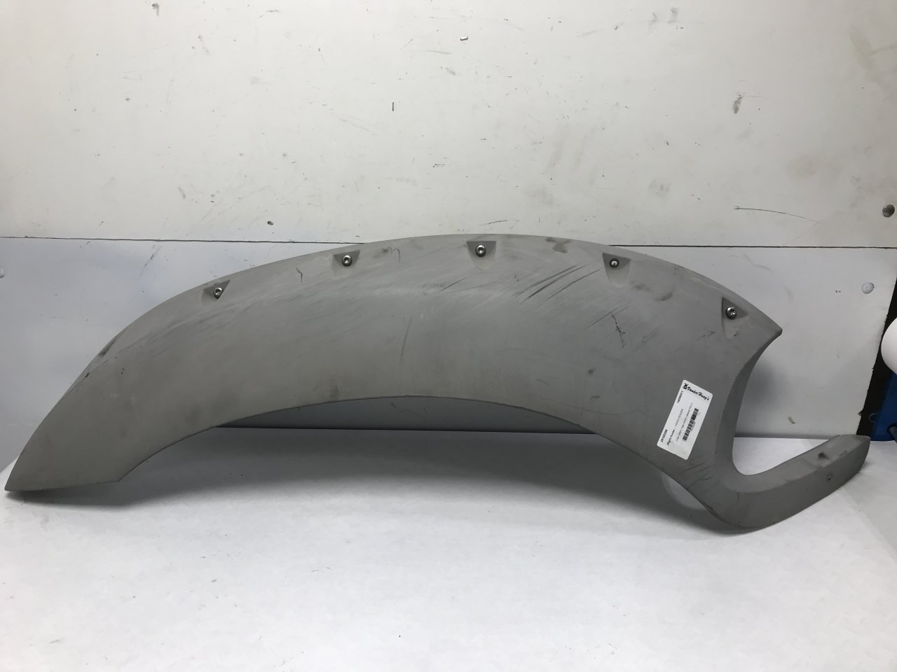 82157805 | Mack GU813 Fender for Sale