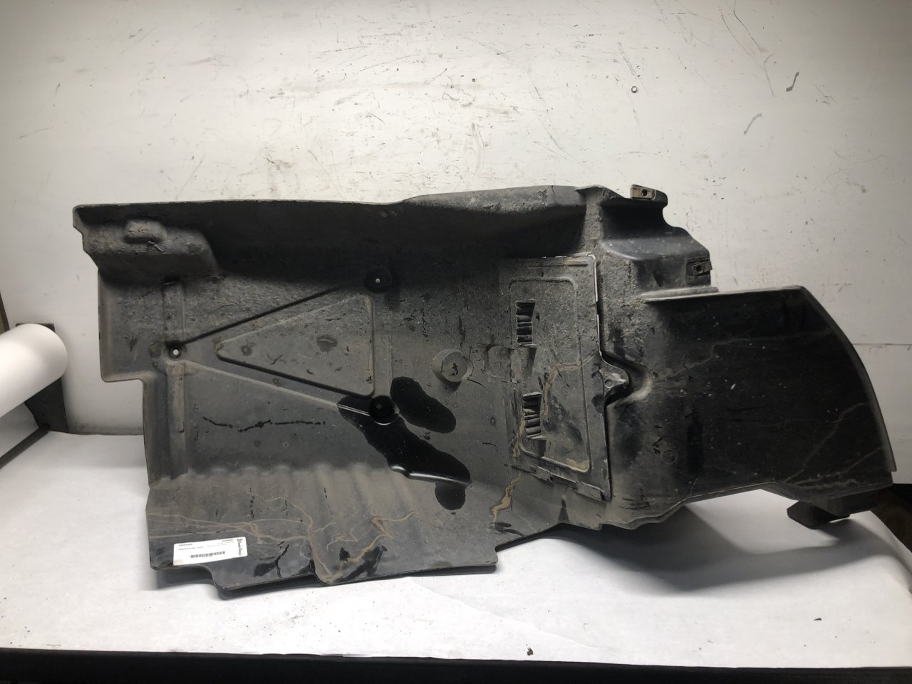 L52-6022 | Peterbilt 579 Inner Fender for Sale