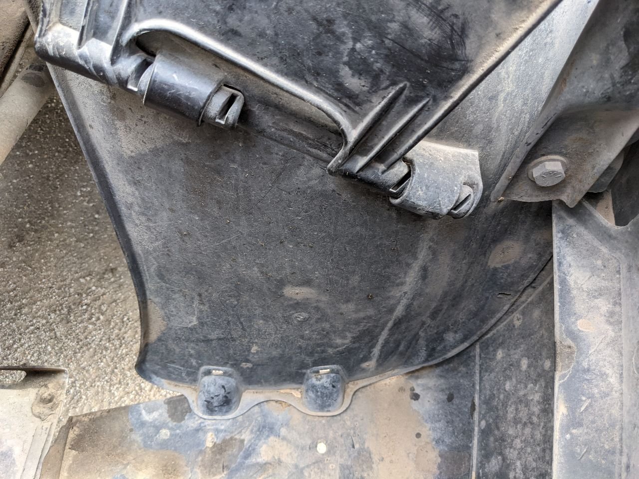 22-59170-000 | Freightliner C112 CENTURY Inner Fender for Sale