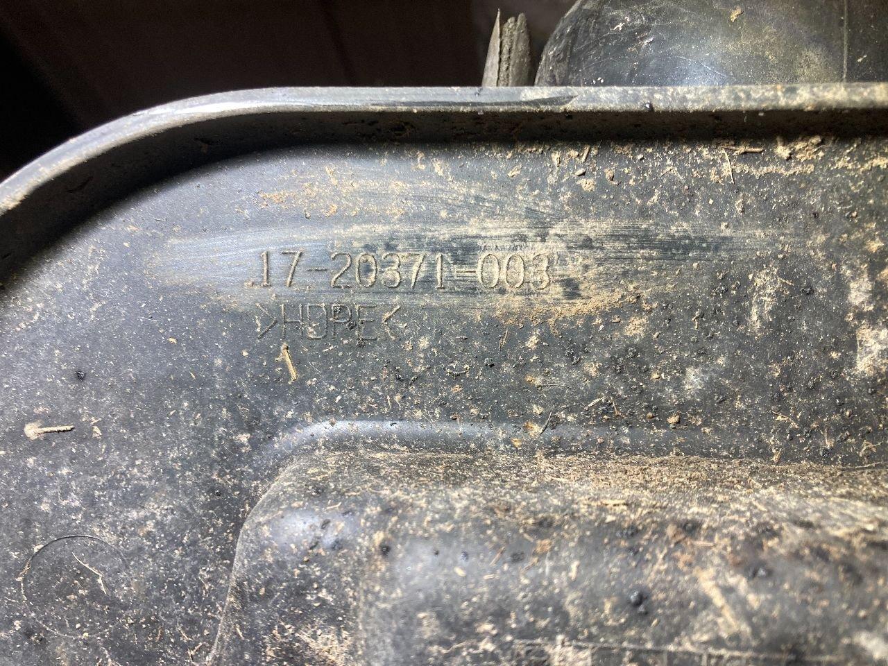 17-20371-003 | Freightliner CASCADIA Inner Fender for Sale