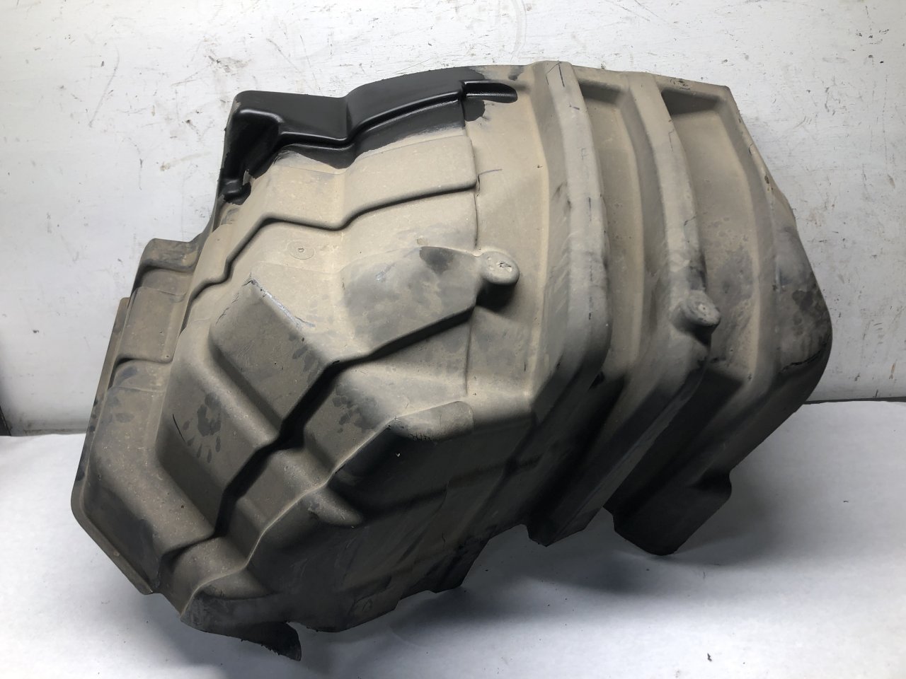 4045439C3 | International LT Inner Fender for Sale