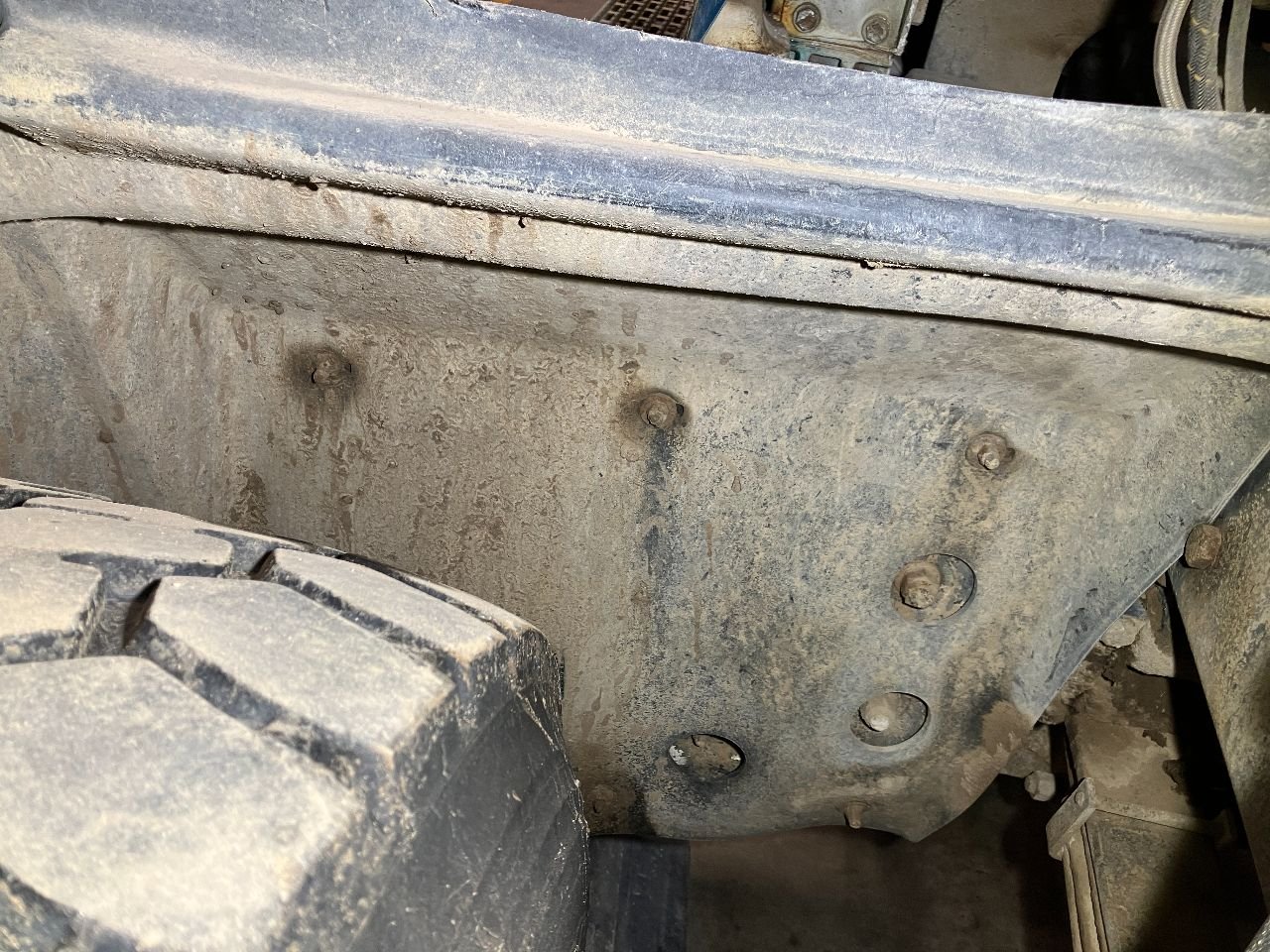 Mack RD600 Fender for Sale