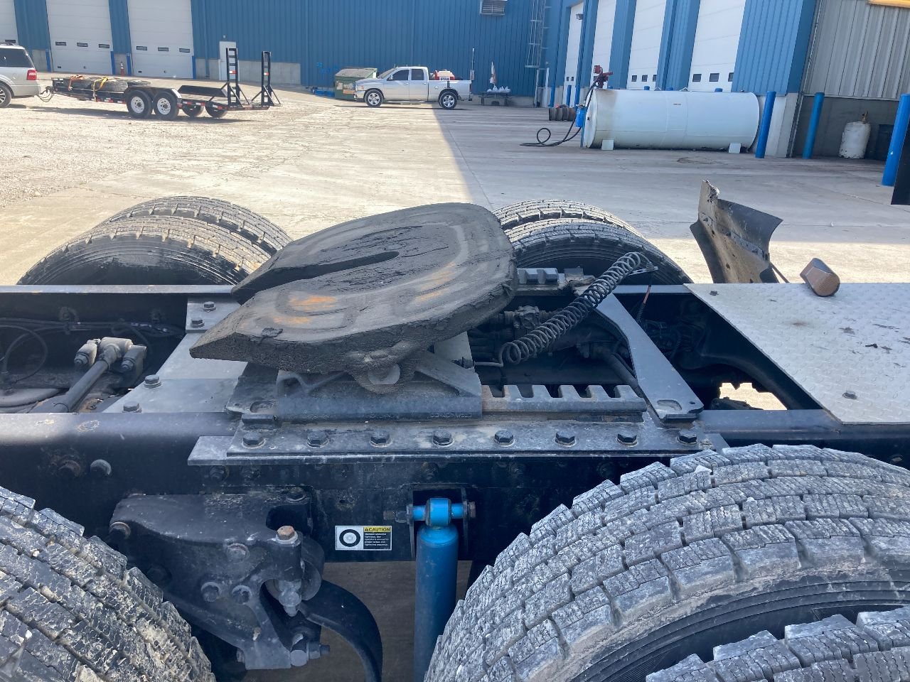 FWALZ700XL00 | Holland FW17 Fifth Wheel for Sale