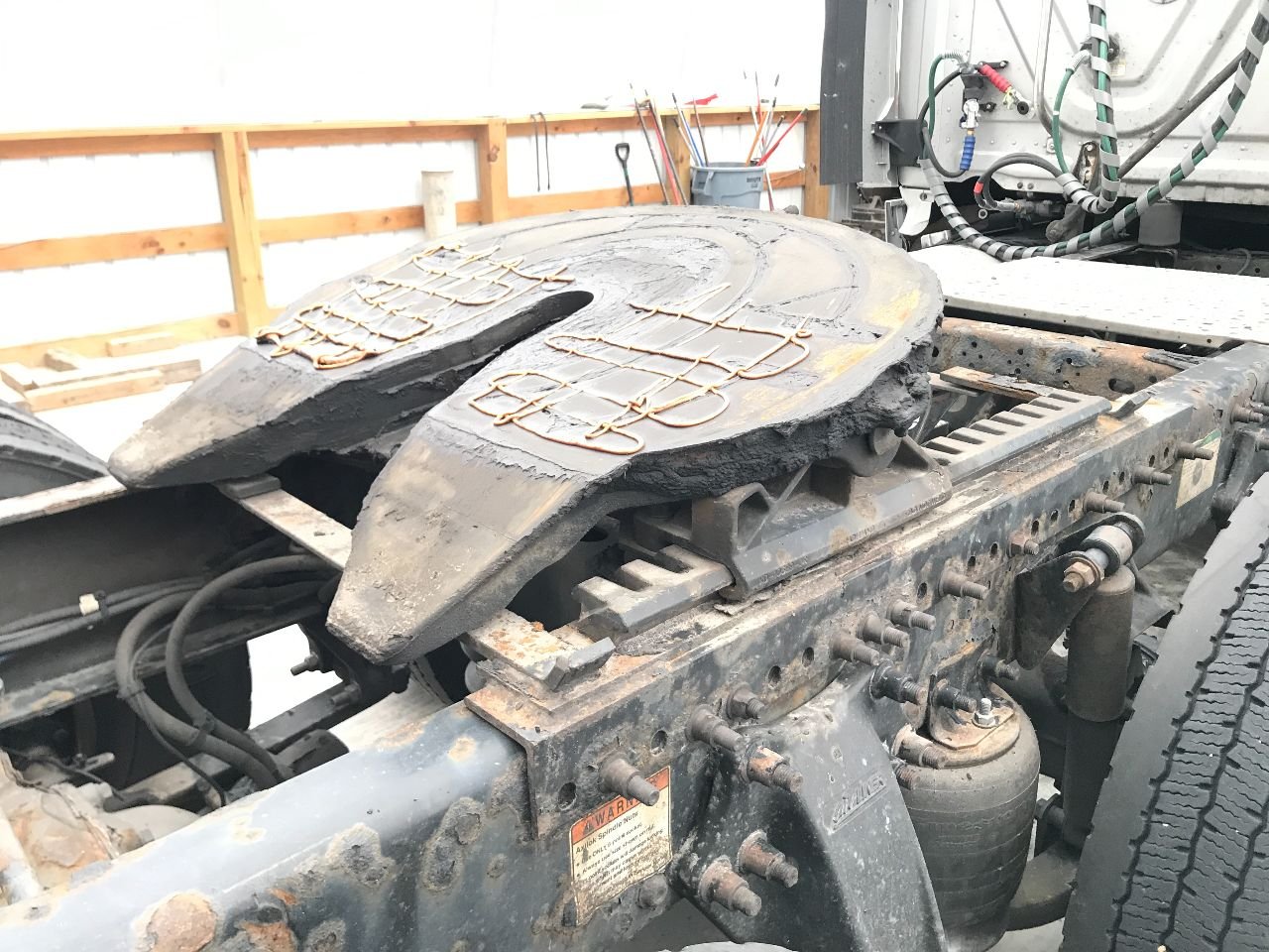 JSK37USA-A-075 | Holland FW35 Fifth Wheel for Sale