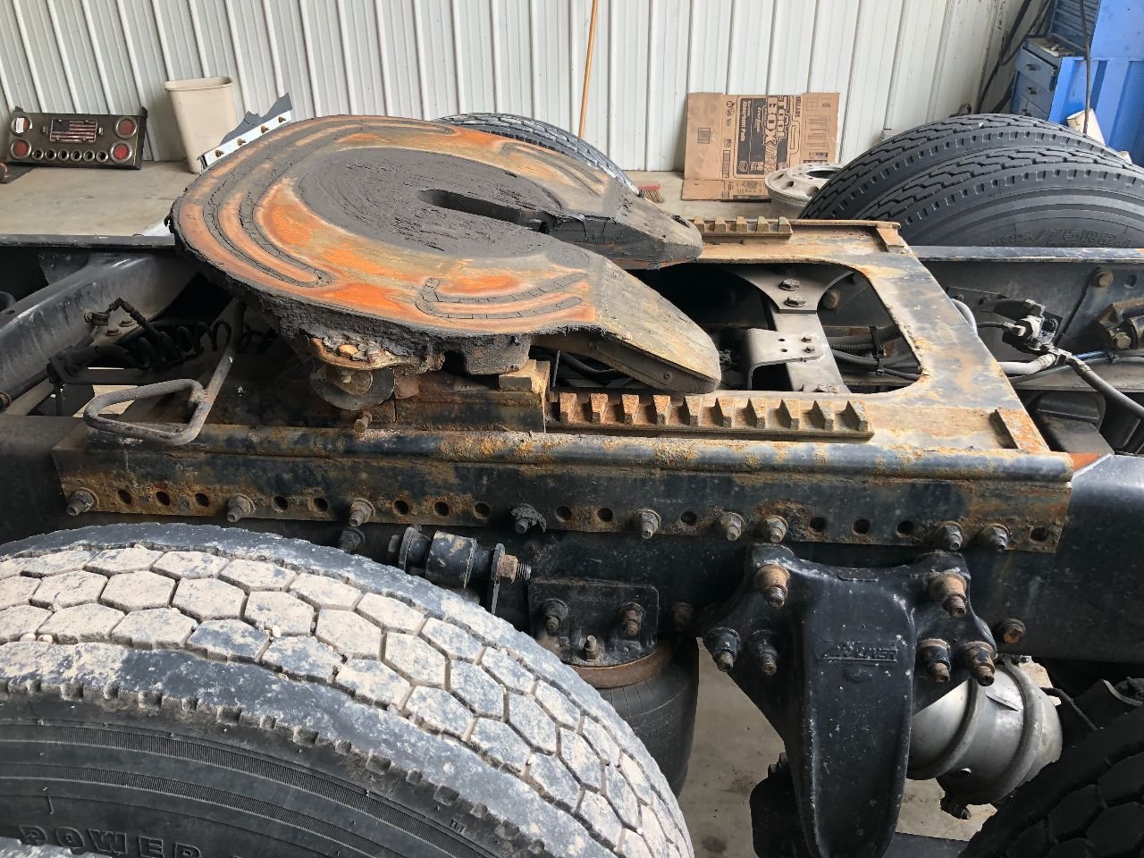 SSTPL6000 | Holland FW8 Fifth Wheel for Sale