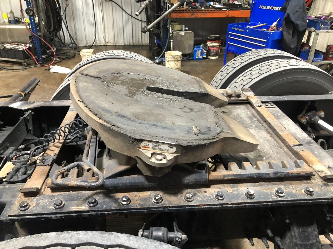 FW35Z700XL00 | Holland FWAL Fifth Wheel for Sale