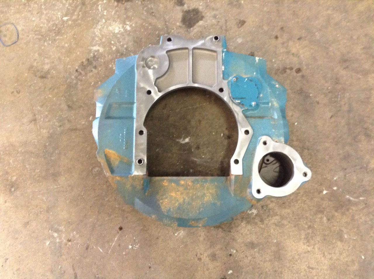 1820338C1 | International DT530E Engine Flywheel Housing for Sale
