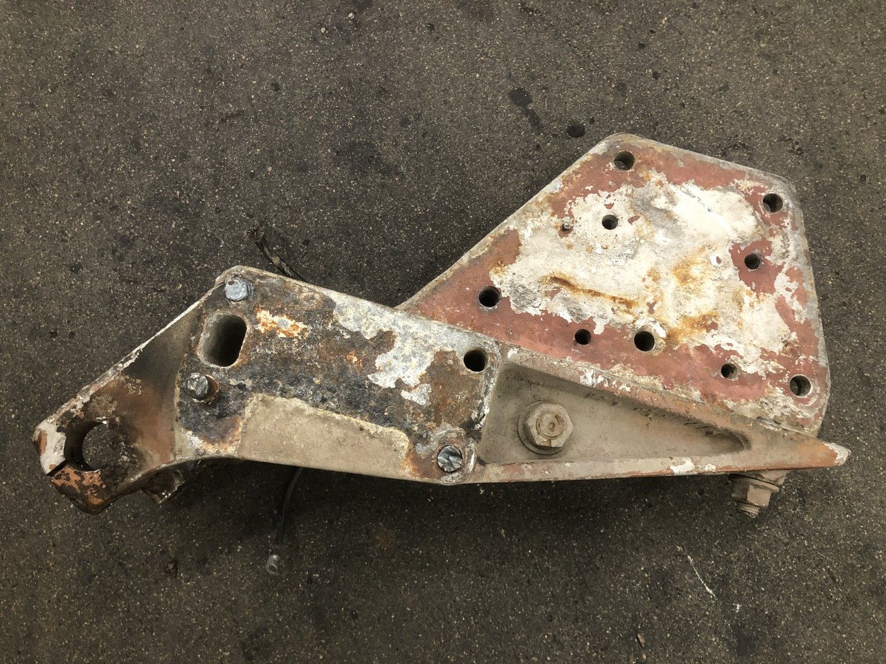 01-18909-R | Peterbilt 359 Frame Horn for Sale