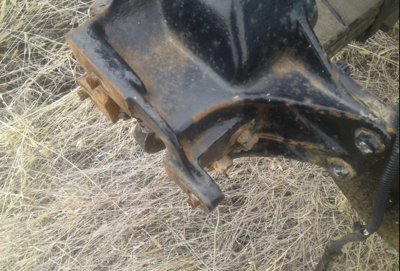 Mack RB600 Frame Horn for Sale
