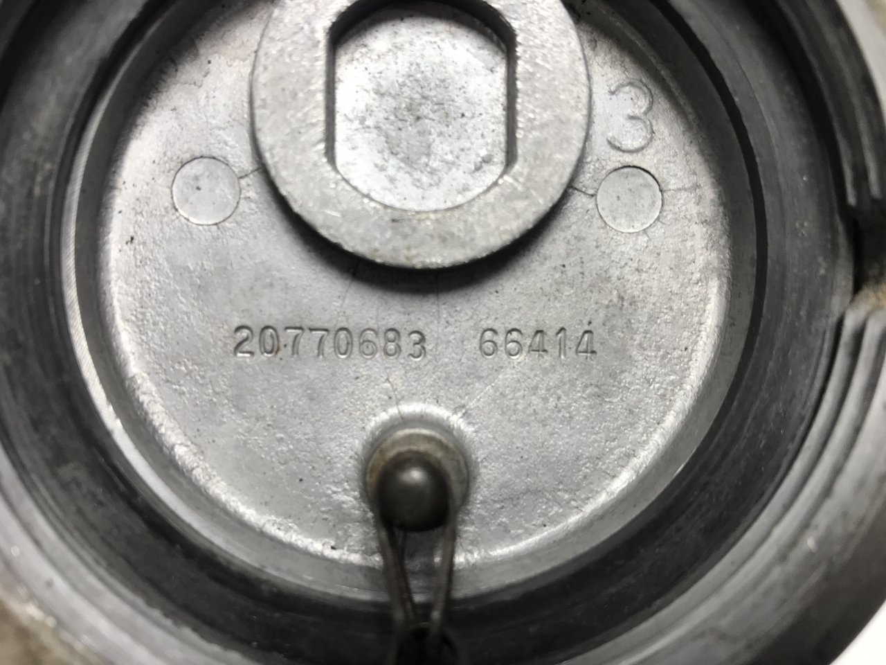 20770683 | Volvo VNL Fuel Cap for Sale