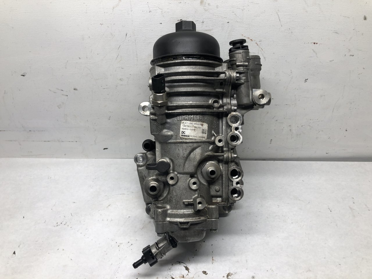 A4710909852/004 | Detroit DD13 Fuel Filter Assembly for Sale