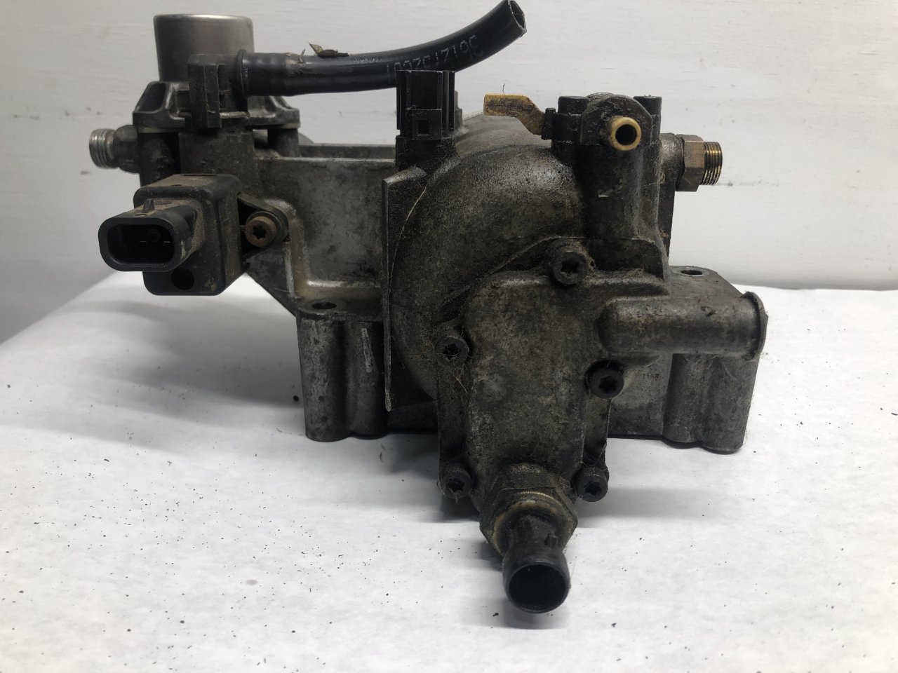 1873932C94 | International MAXXFORCE DT Fuel Filter Assembly for Sale