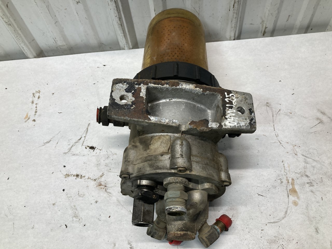 DAVCO 382 | Volvo VED12 Fuel Filter Assembly for Sale