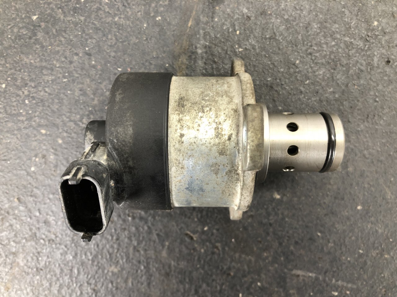 Detroit DD13 Engine Fuel Injection Component for Sale