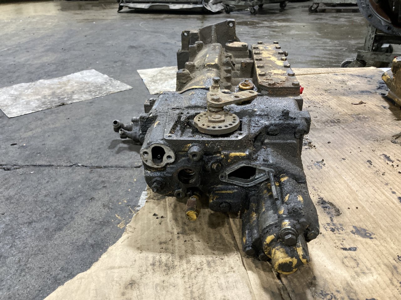 7E5888 | CAT 3406B Engine Fuel Injection Pump for Sale