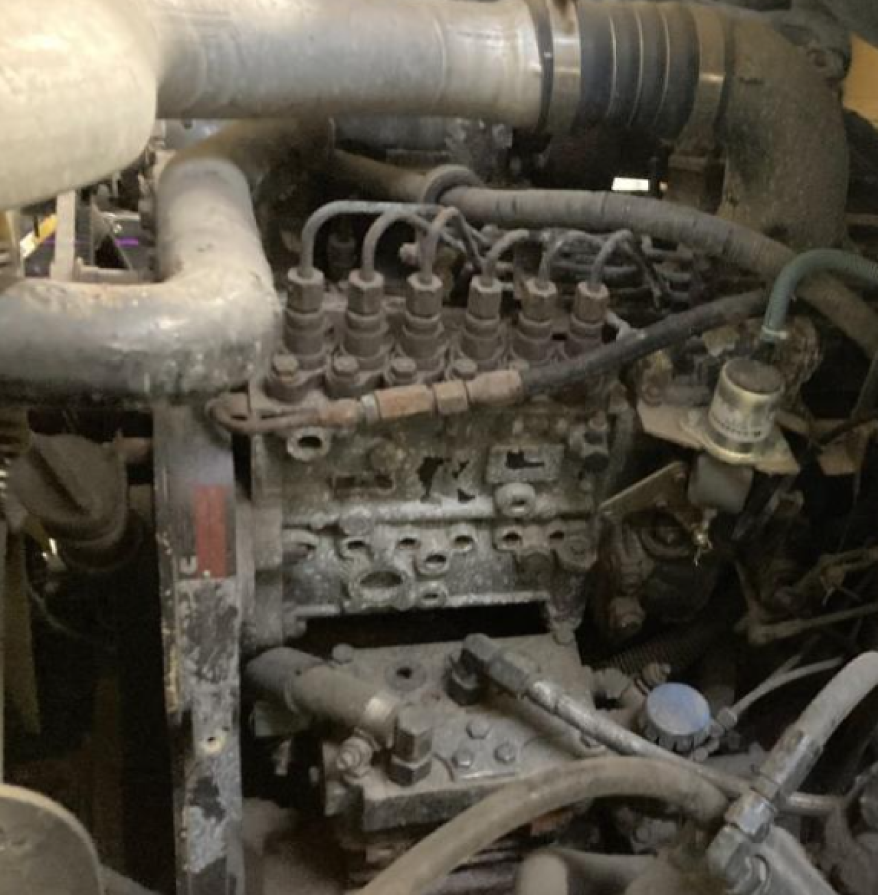 Cummins C8.3 Engine Fuel Injection Pump for Sale