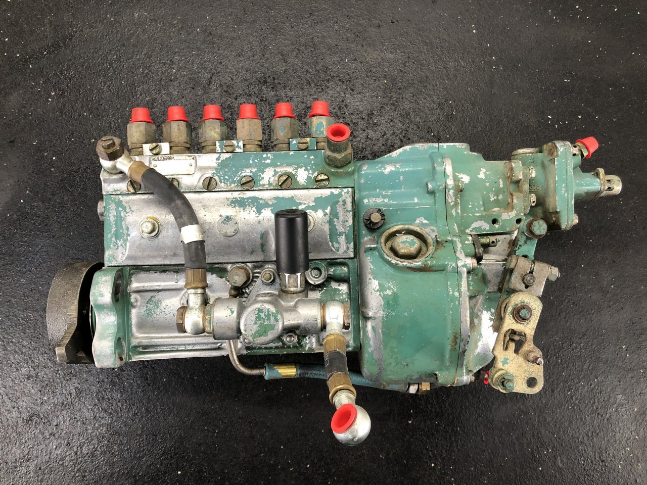 94102239 | International DT360 Engine Fuel Injection Pump for Sale