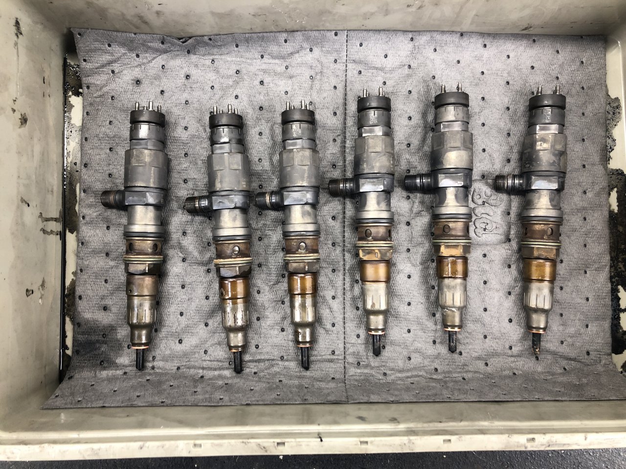 A4720701187 | Detroit DD15 Engine Fuel Injector for Sale