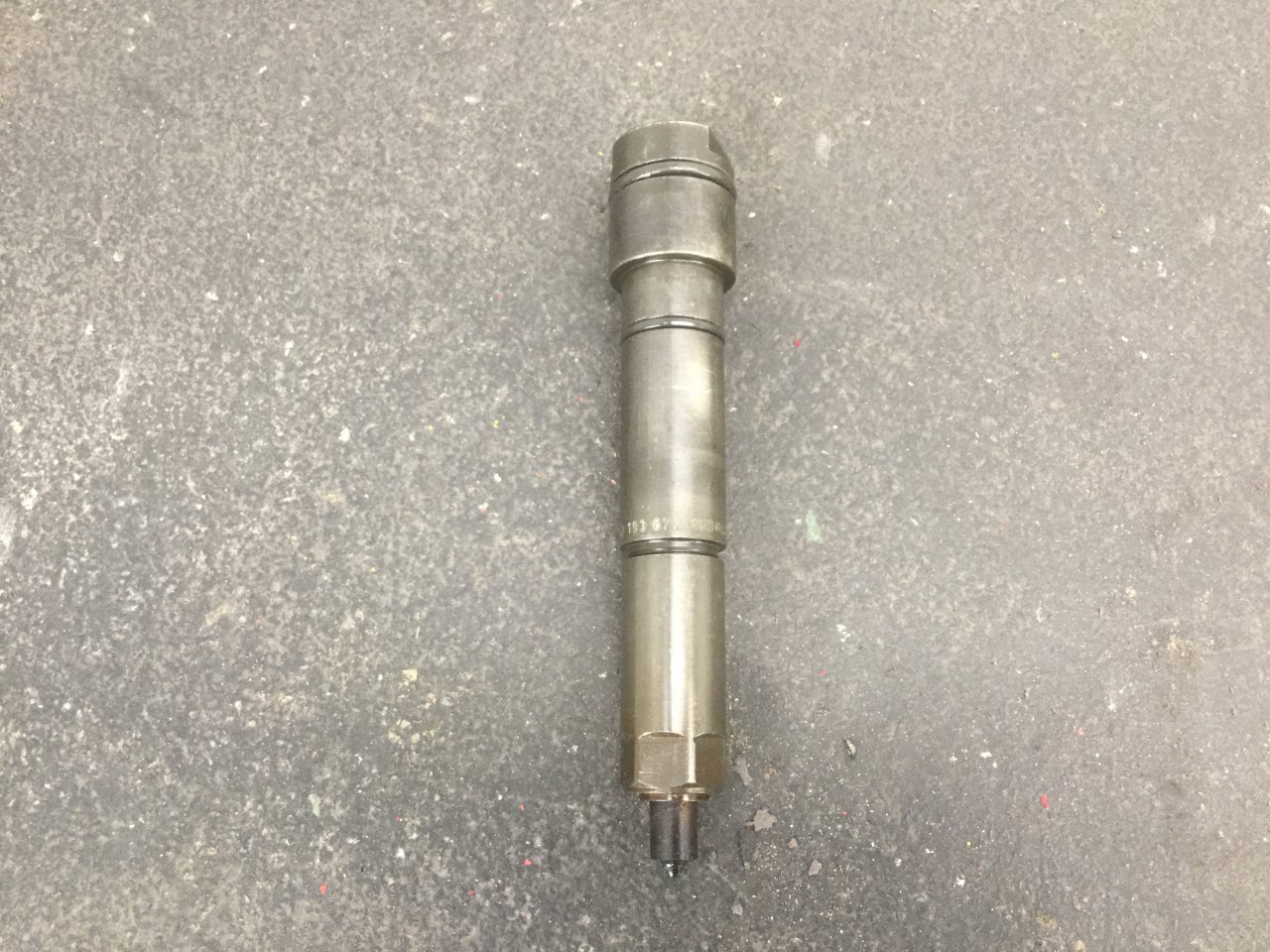 0432193672 | Mack E7 Engine Fuel Injector for Sale