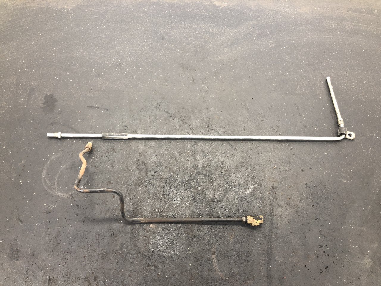 Cummins N14 CELECT+ Engine Fuel Injector Line for Sale