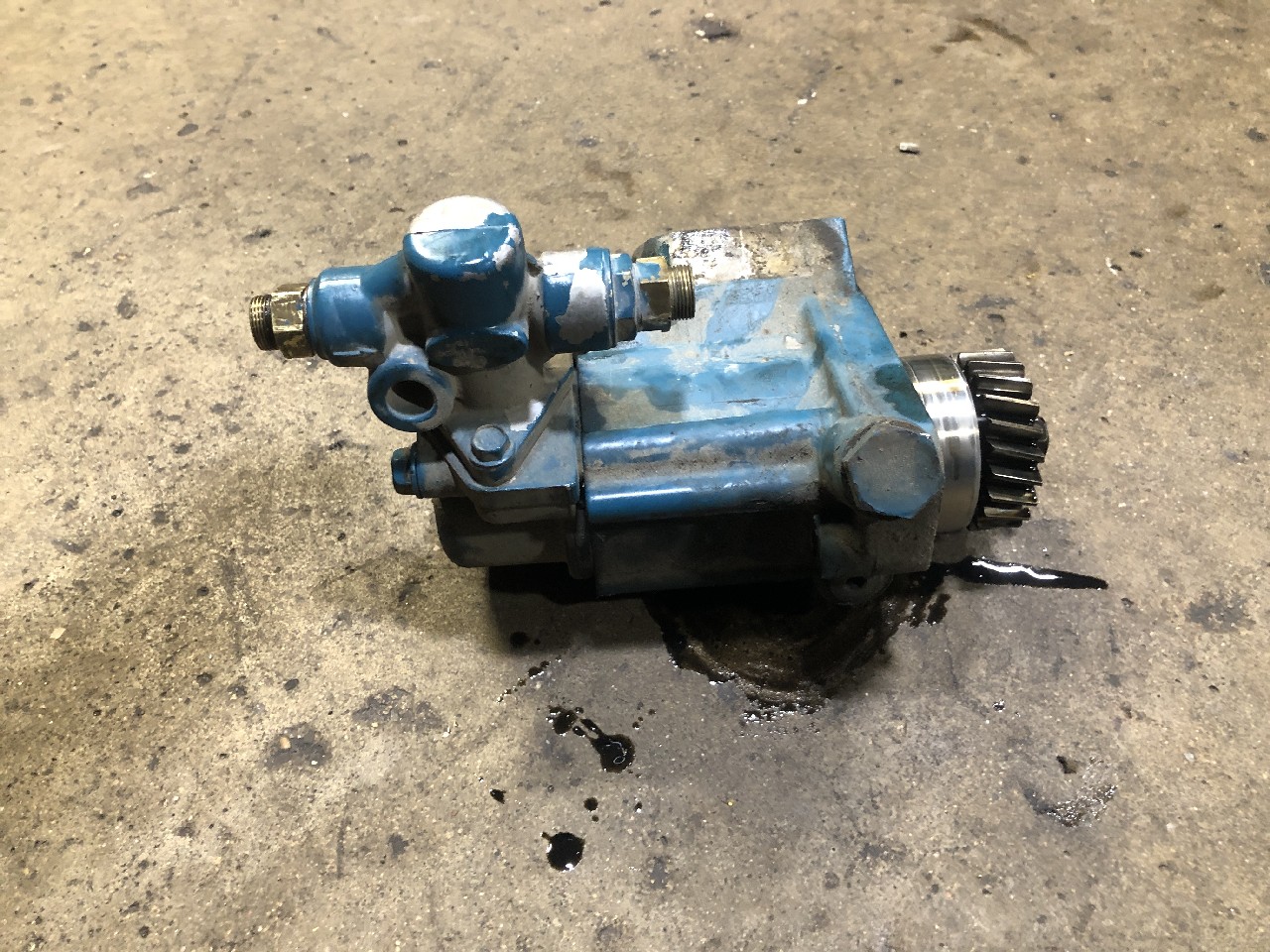 International DT466E Engine Fuel Pump for Sale