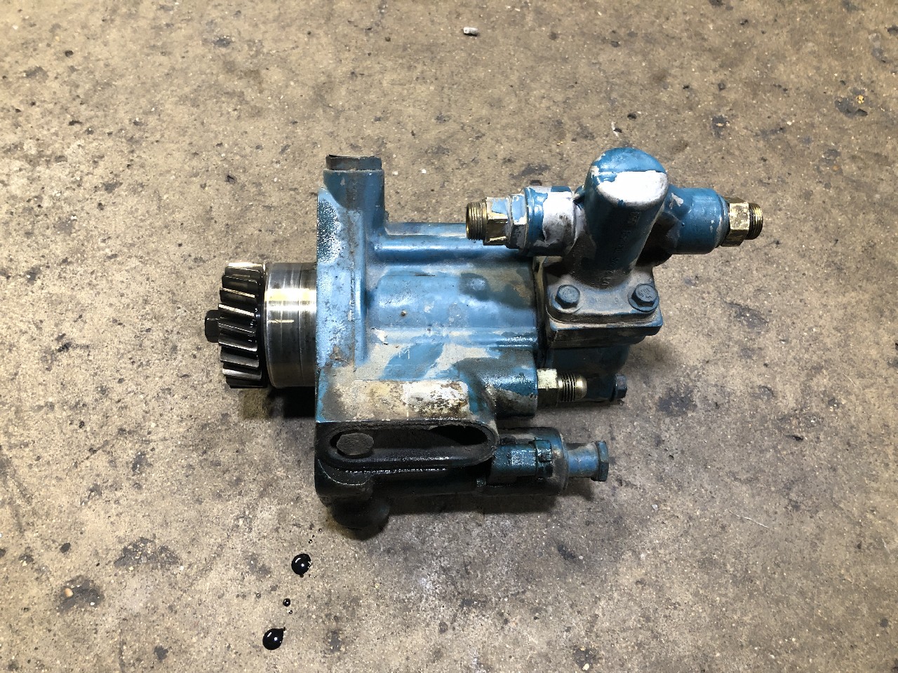 International DT466E Engine Fuel Pump for Sale