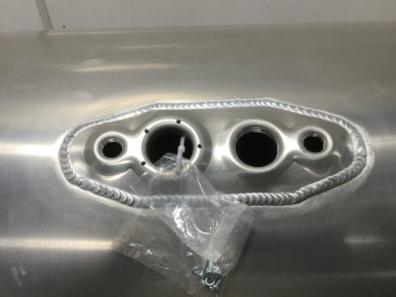 Peterbilt 386 Fuel Tank for Sale