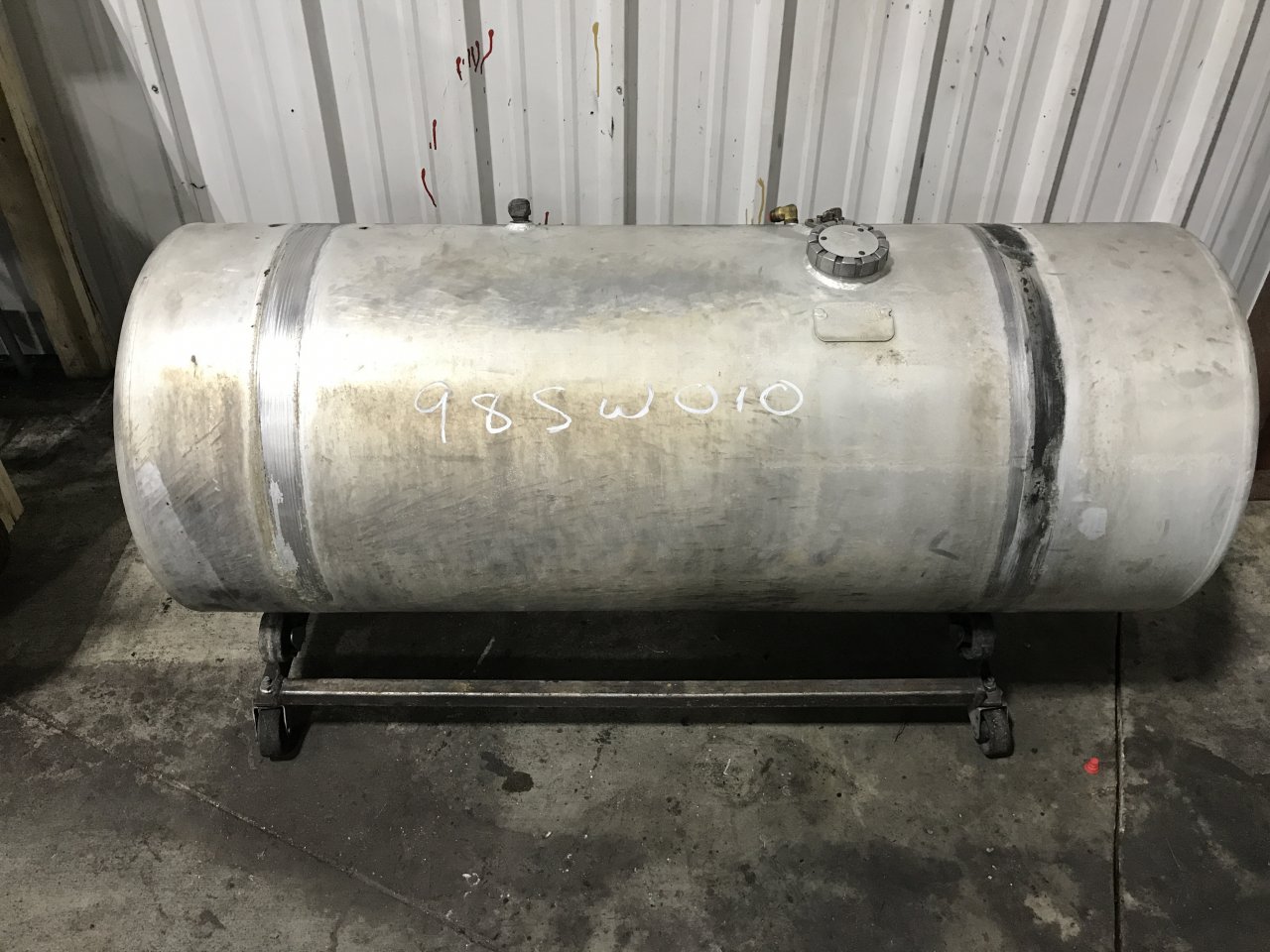 Western Star Trucks 4800 Fuel Tank for Sale