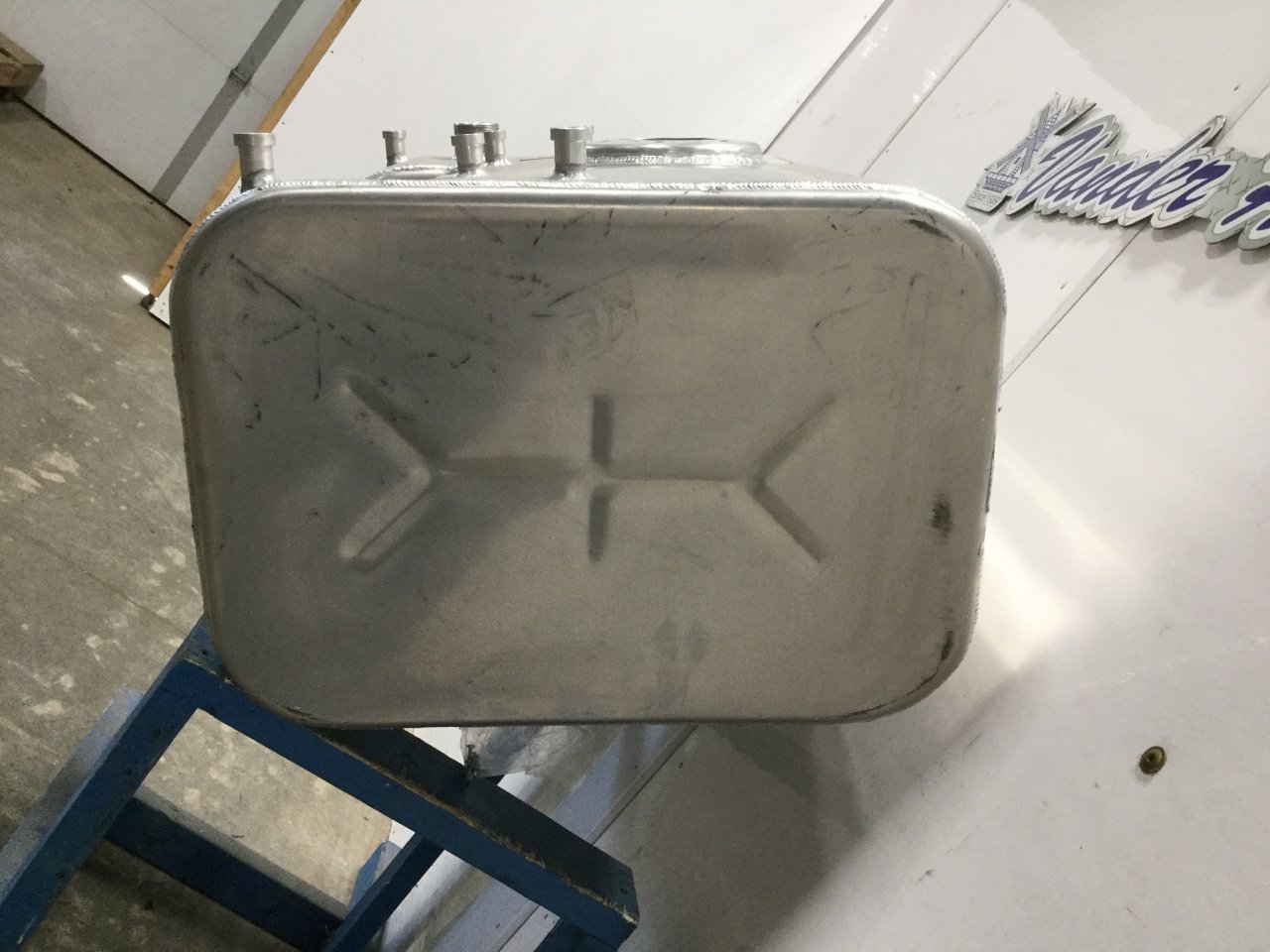 12-06005002 | GMC C6500 Fuel Tank for Sale