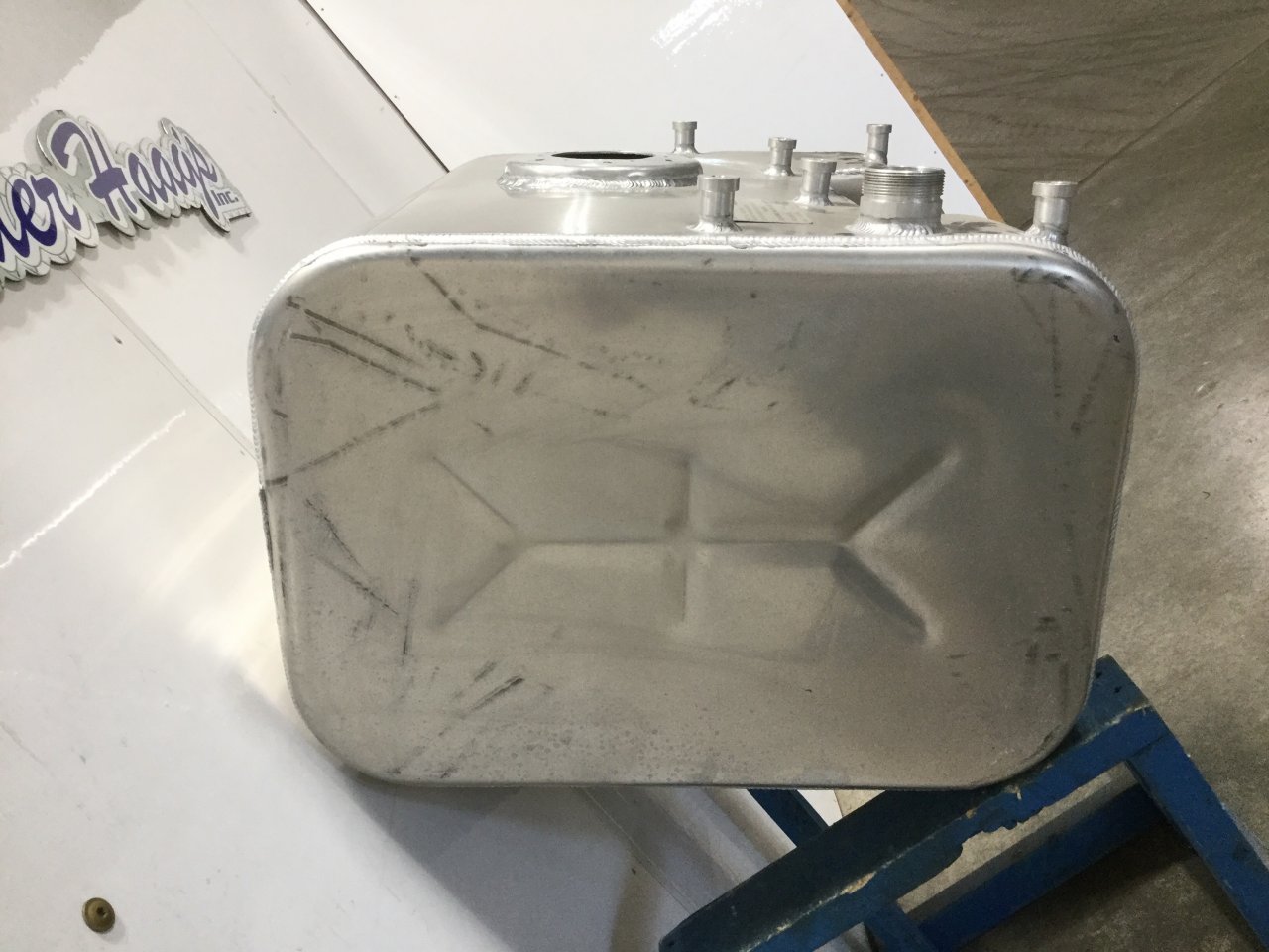 12-06005002 | GMC C6500 Fuel Tank for Sale