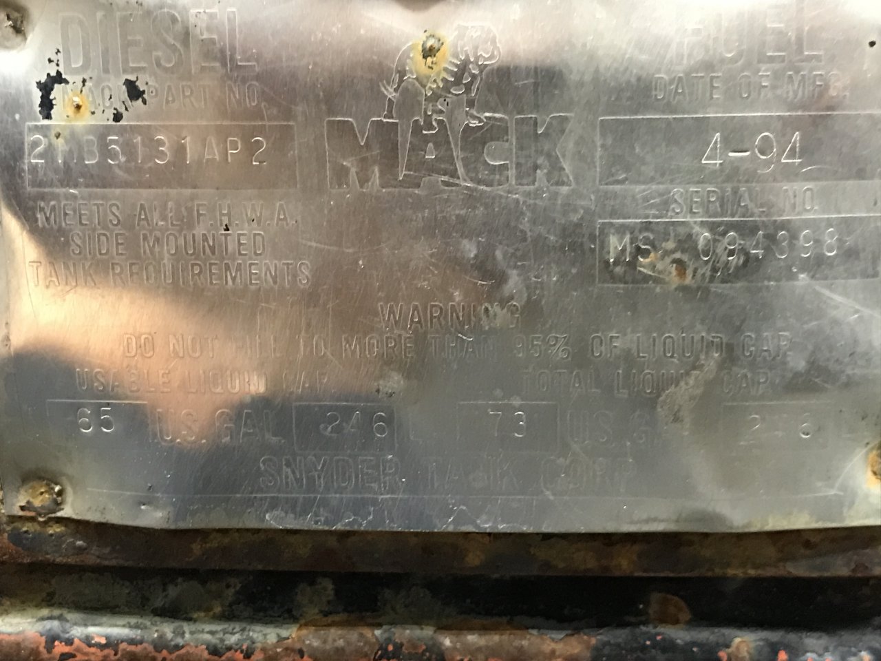 Mack DM800 Fuel Tank for Sale